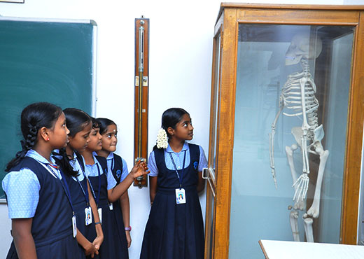 Junior Science Lab | JAYCEES Matric Higher Secondary School