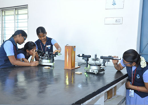 Physics Lab | JAYCEES Matric Higher Secondary School